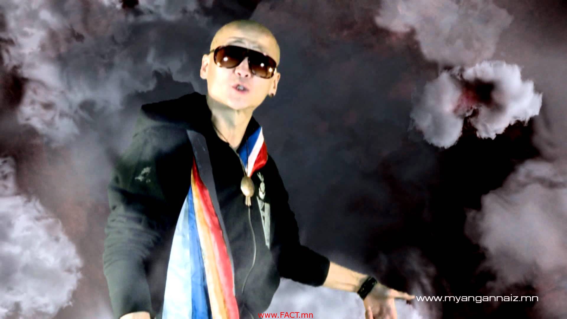 “Ice top” хамтлагийн реппер Хаагий буюу СТА Б.Хатанбаатар бурханы оронд ...